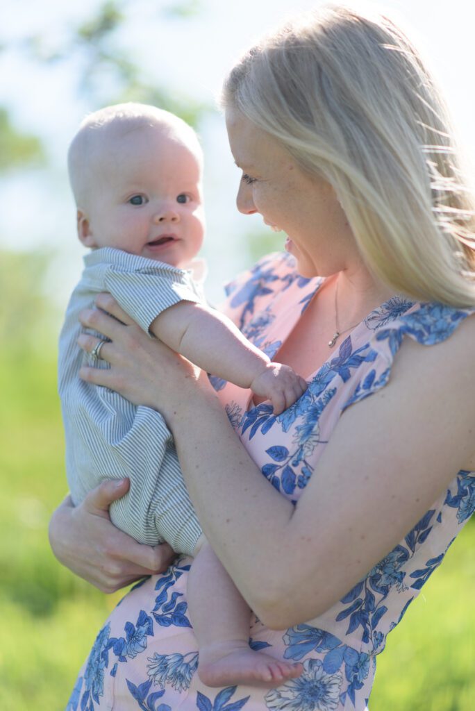 Motherhood mini's - kateuhryphoto.com